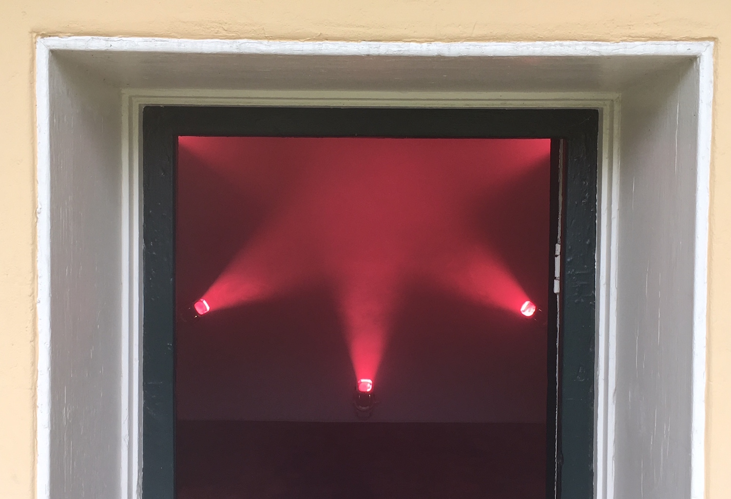 Tension and Convergence: Ann Veronica Janssens’ Fog Star - BmoreArt