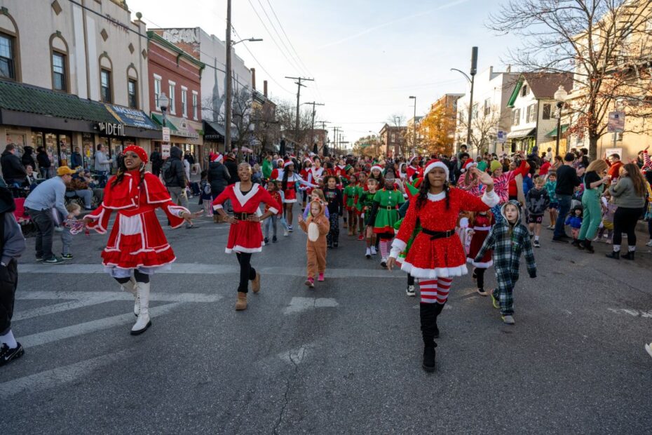 Ringing in the Holidays Baltimore Style: The 52nd Annual Mayor's ...