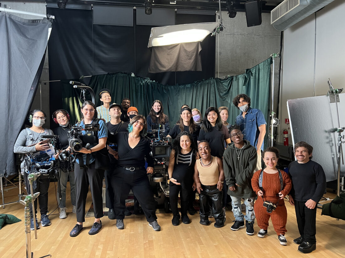 Interview: Julie Wyman and Jonna McKone on "The Tallest Dwarf" - BmoreArt