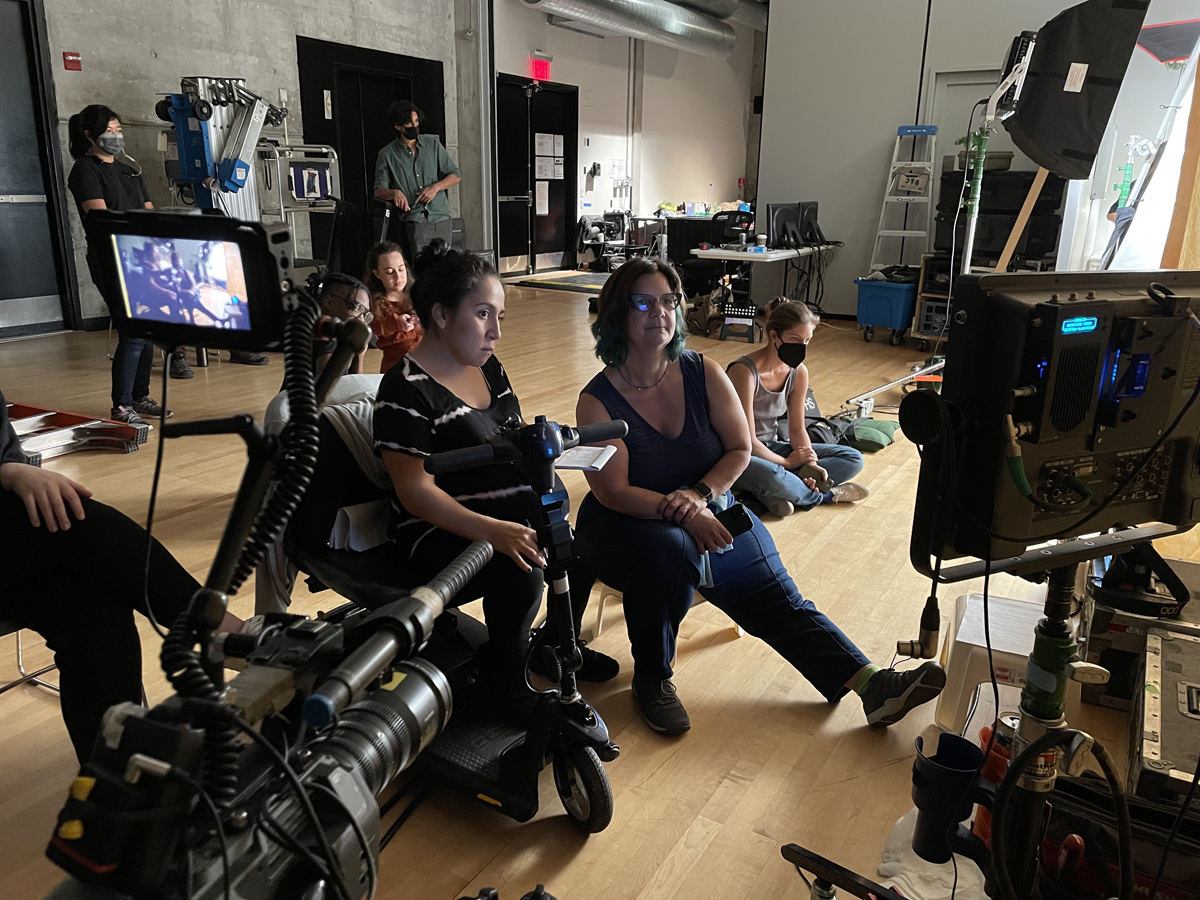 Interview: Julie Wyman and Jonna McKone on "The Tallest Dwarf" - BmoreArt